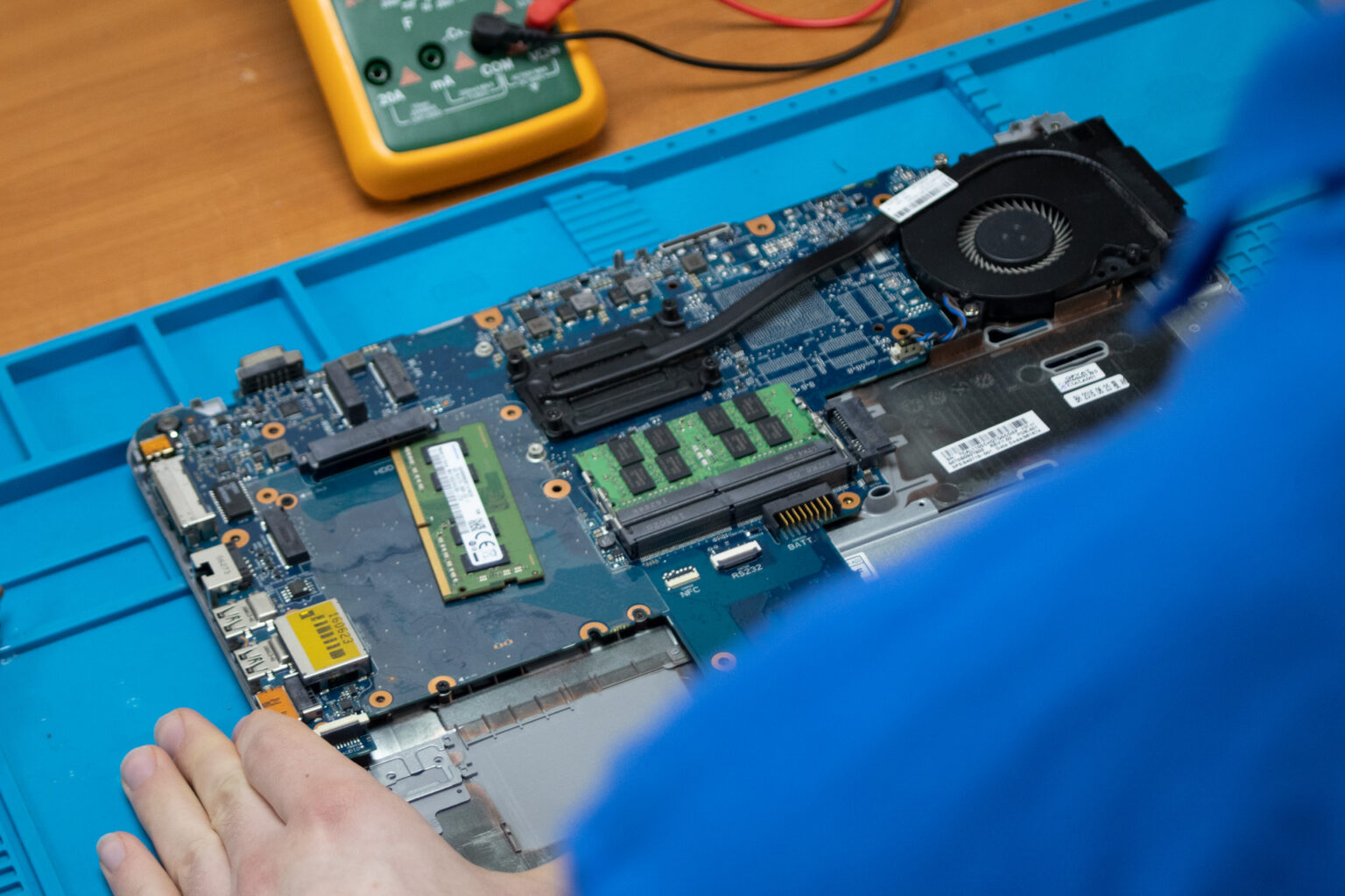 Hoe verleng je de accuduur van je laptop?